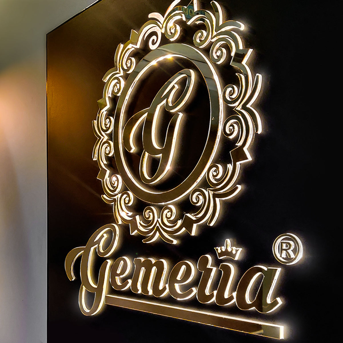 About Us | Gemeria : Hair Extensions and Wigs Supplier India